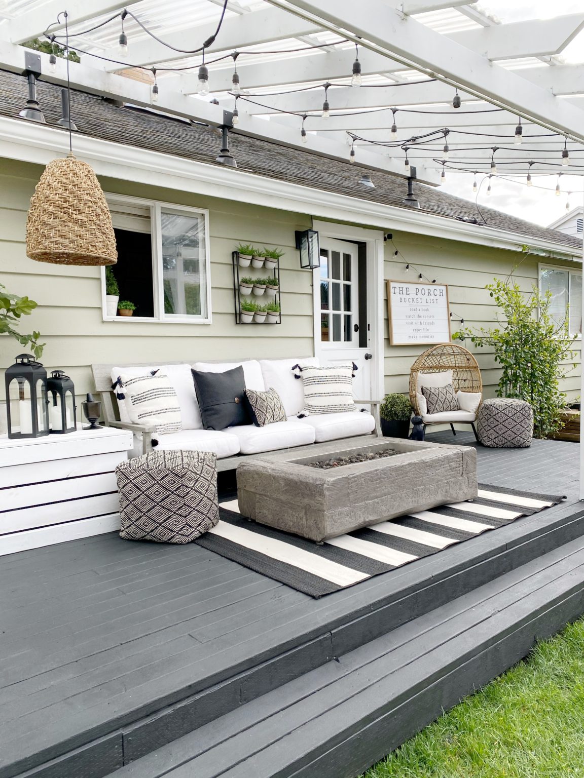 Spring Florals for your Deck { Faux or Real}