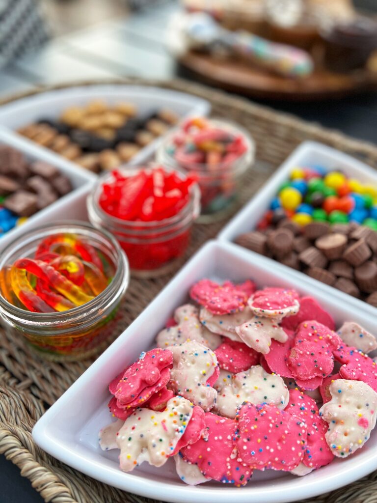 Outdoor Ice Cream Bar - Party at Home