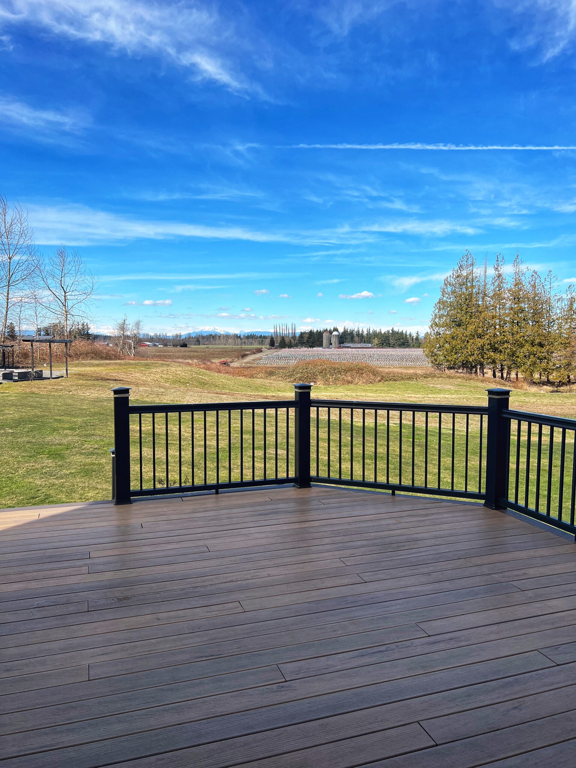 Deck Decorating - Spring Refresh