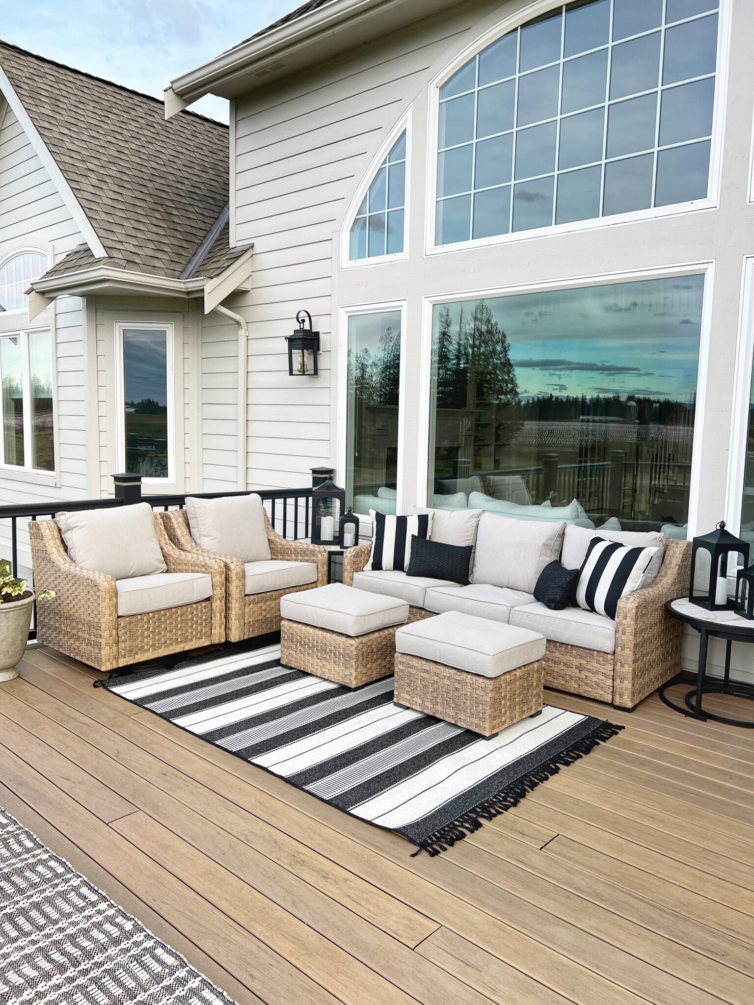 Deck Decorating - Spring Refresh