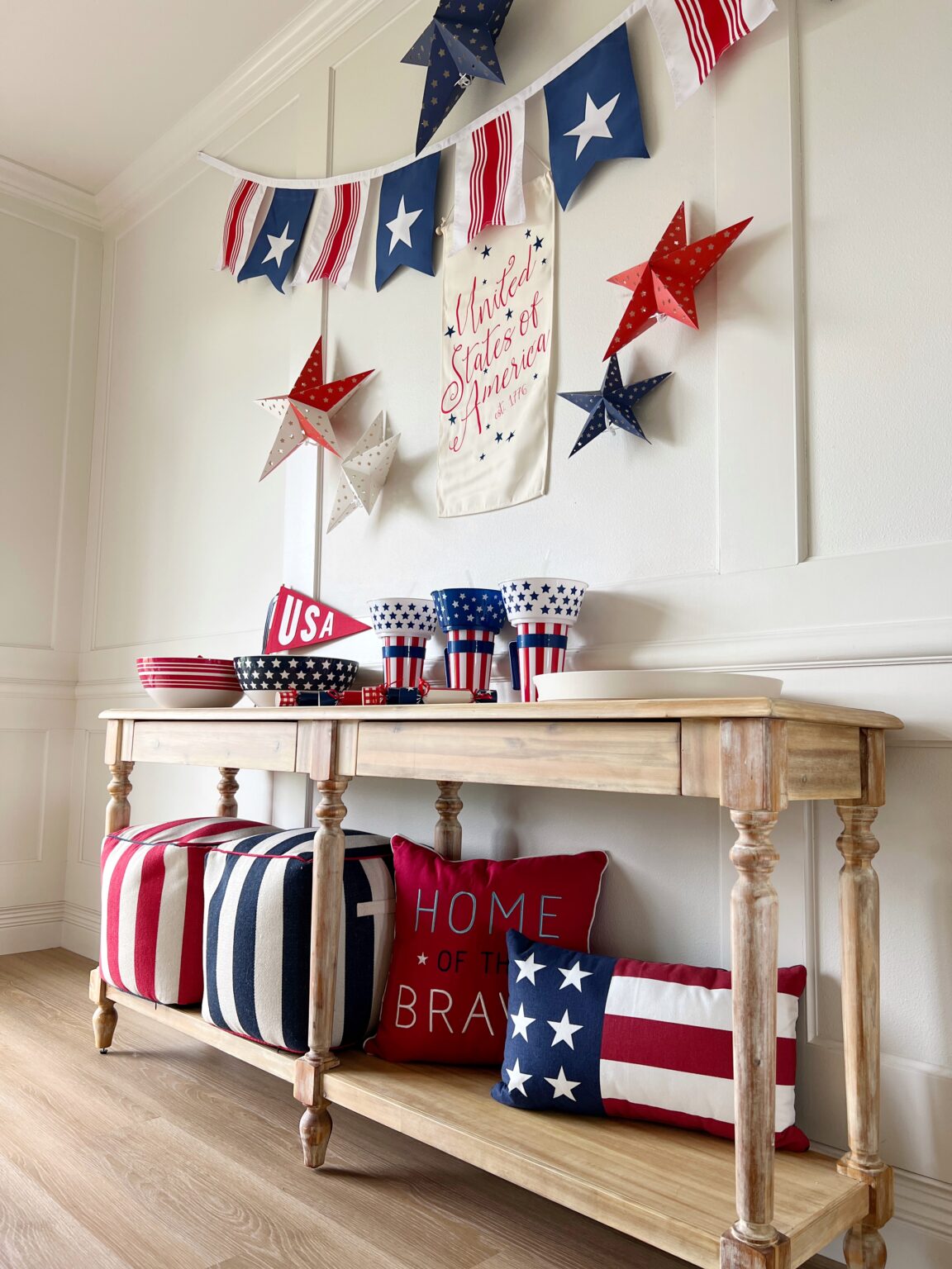 Patriotic Decor - Fourth of July Table