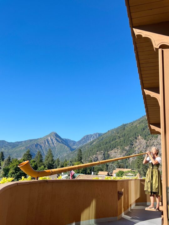 Best Hotel in Leavenworth - Enzian Inn - Family Must Stay