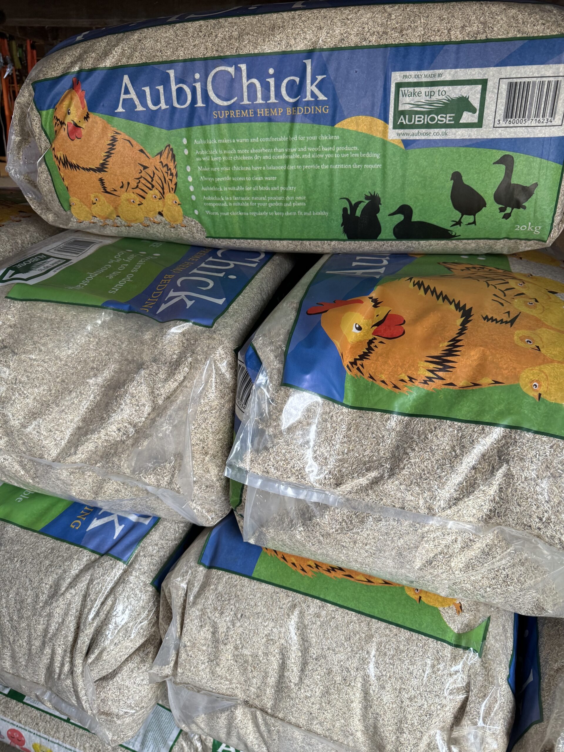 Chicken Coop Bedding - Hemp