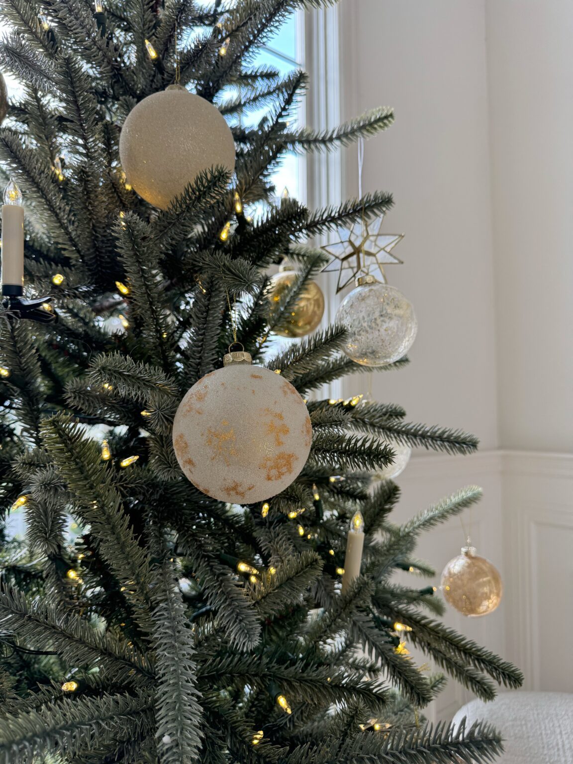 A Timeless Christmas - Tree and Ornaments