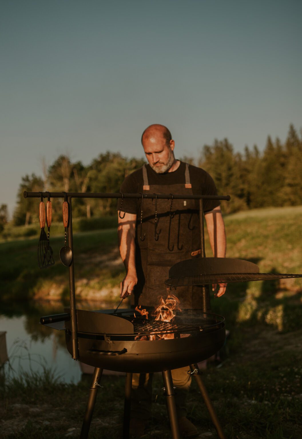 Outdoor Cooking Made Easy : Barebones Cowboy Grill