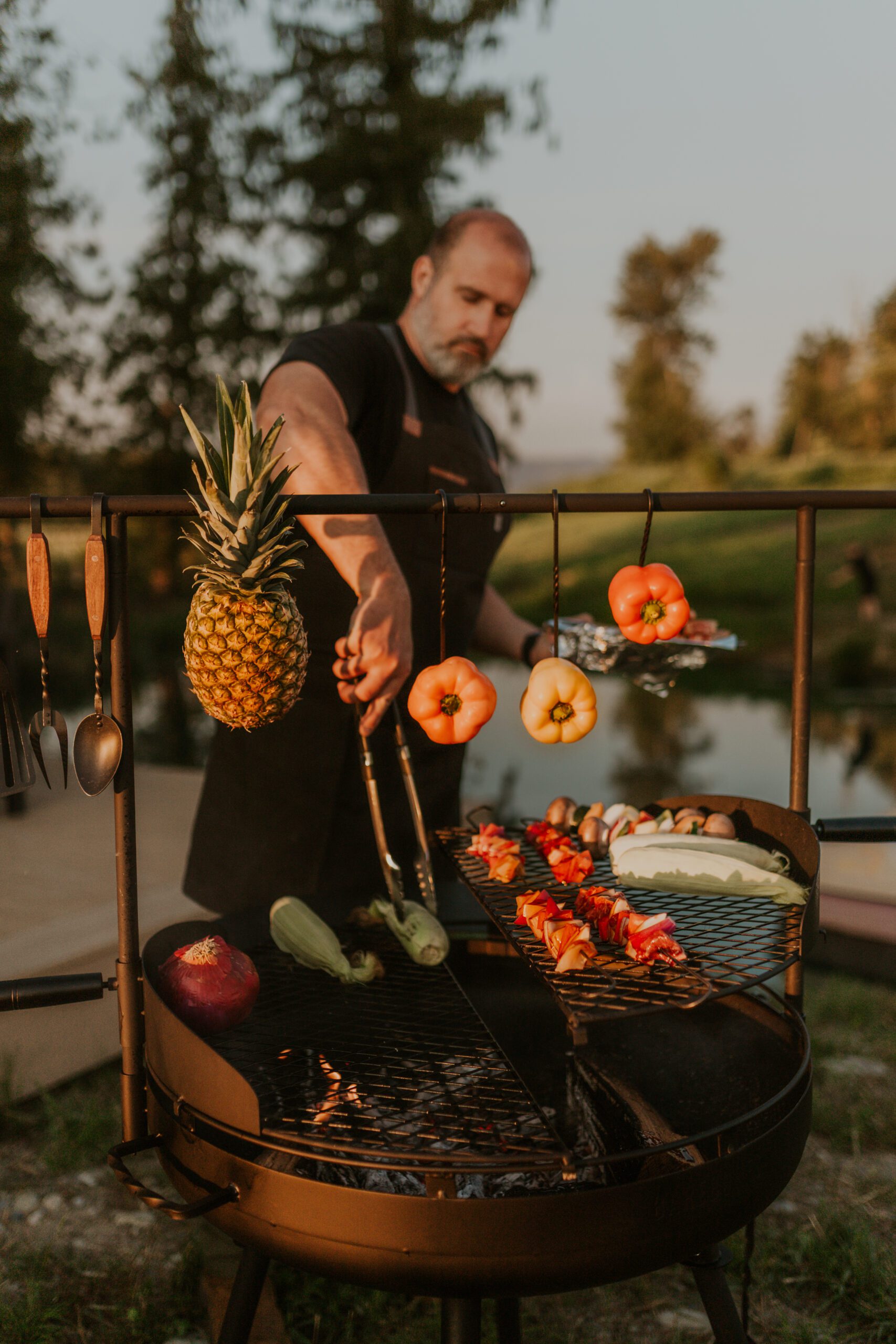 Outdoor Cooking Made Easy : Barebones Cowboy Grill