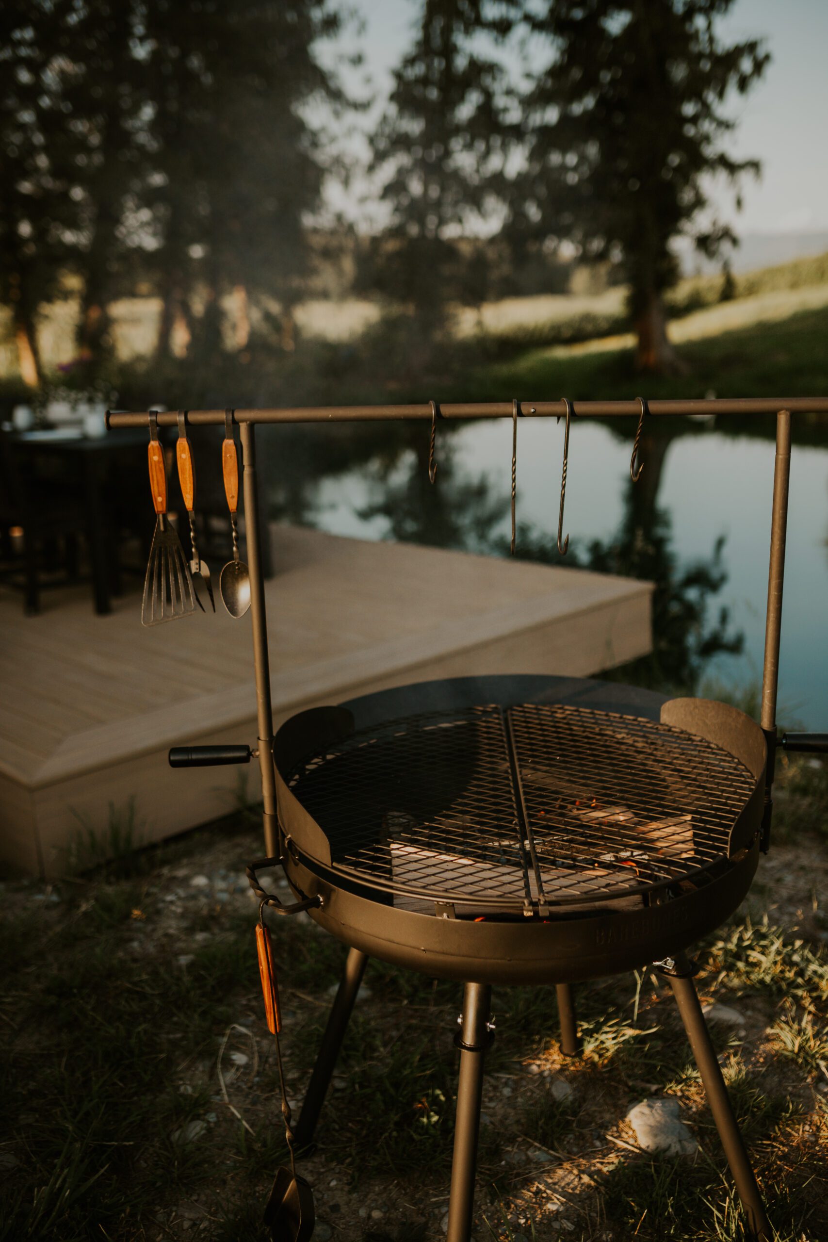 Outdoor Cooking Made Easy : Barebones Cowboy Grill