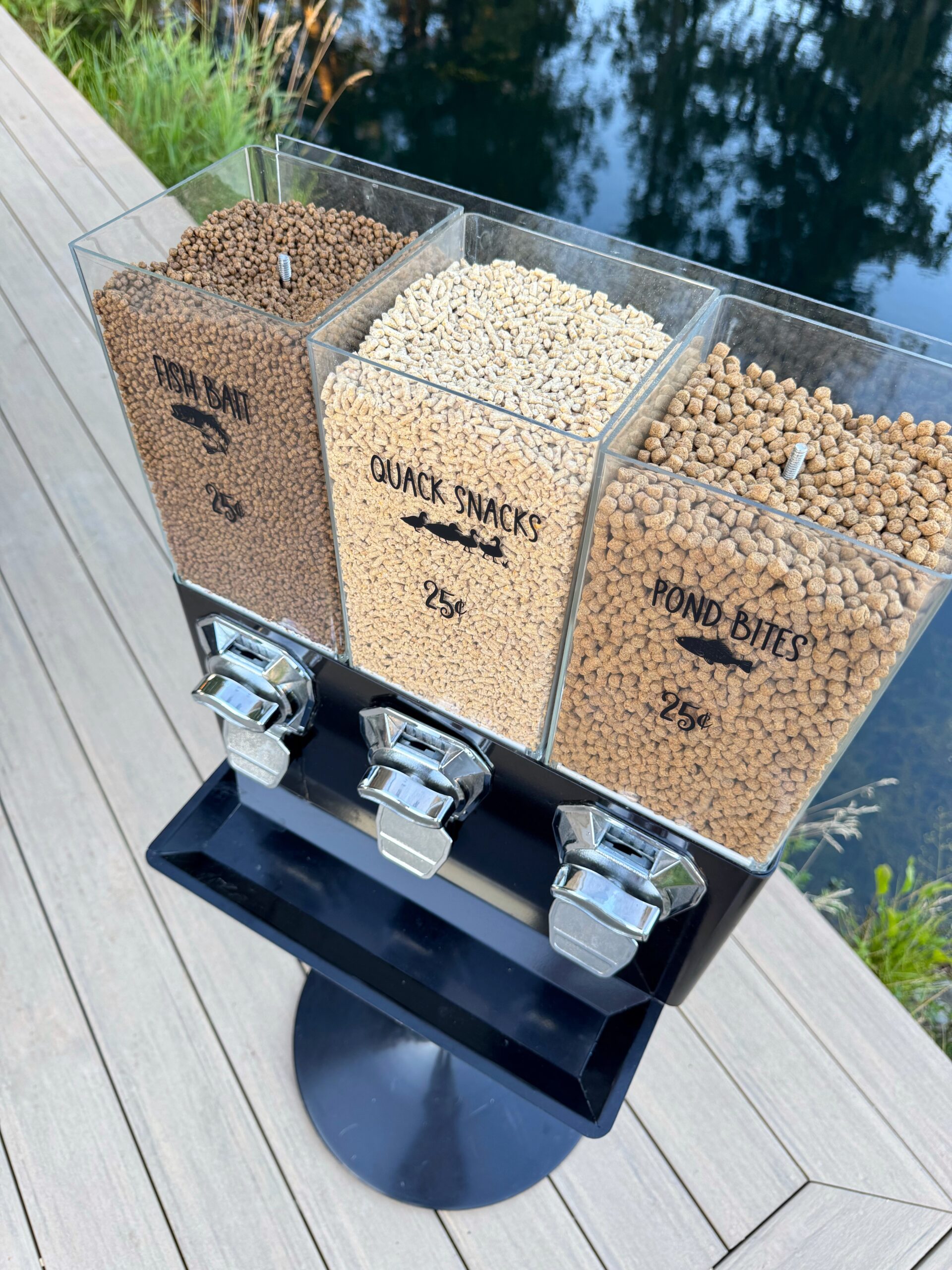 Fish Food Vending Machine